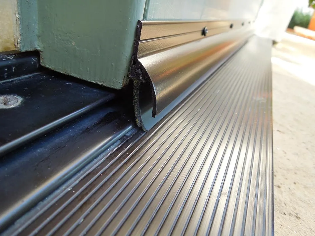 I Tested And Reviewed 8 Best Door Sweep For Exterior Doors (2023 ...